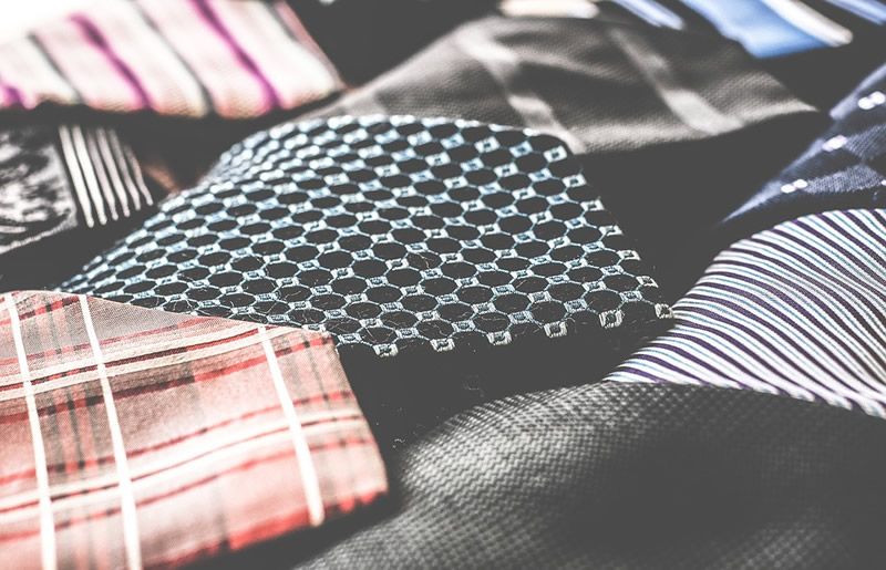 Les tissus les plus élégants pour un costume sur mesure pour homme ...