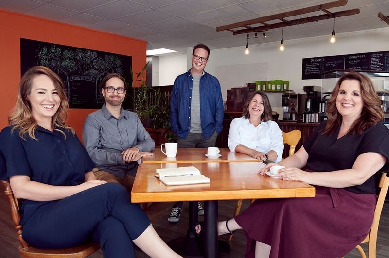 Émission spéciale pour découvrir les différents chefs d’antenne ...